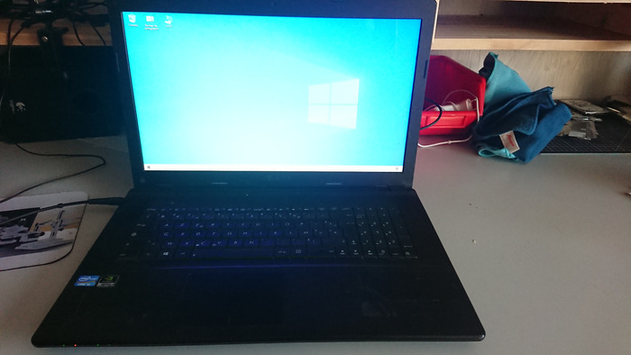 ASUS X75VD i3 GeForce 610M SSD 120 Go :: RICO57 V2.0
